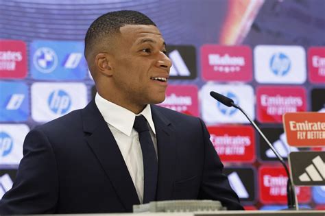 El sorprendente acento argentino con el que habló Kylian Mbappé en su