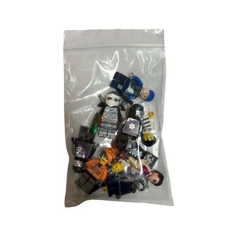 Assorted Lego Tiny Figures 3 S