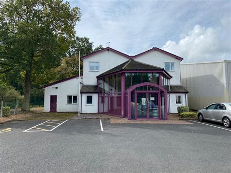 Offices Heathwood Road Higher Office £1500 Pcm £346 Pw