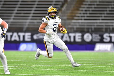 Photo Gallery Bellevue Defeats Yelm To Claim 3a State Championship