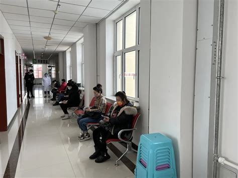 【三八节专题】情暖“三八”妇女节 健康义诊暖人心澎湃号·政务澎湃新闻 The Paper