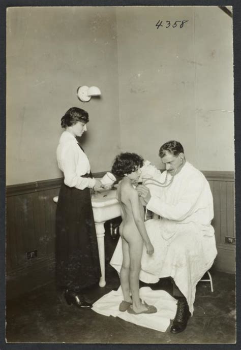 Vintage Cfnm Naked IgFAP