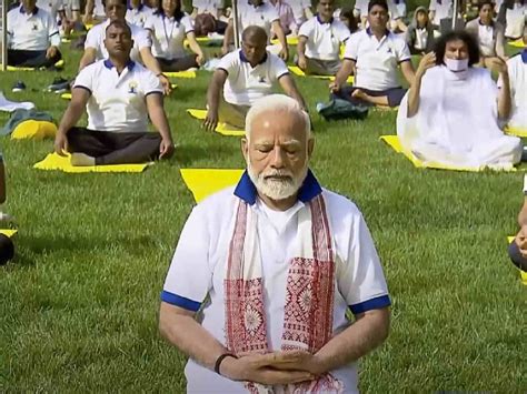 Pm Modi On Yoga Day 2023 Live Celebrations Began Ahead Of Special Yoga