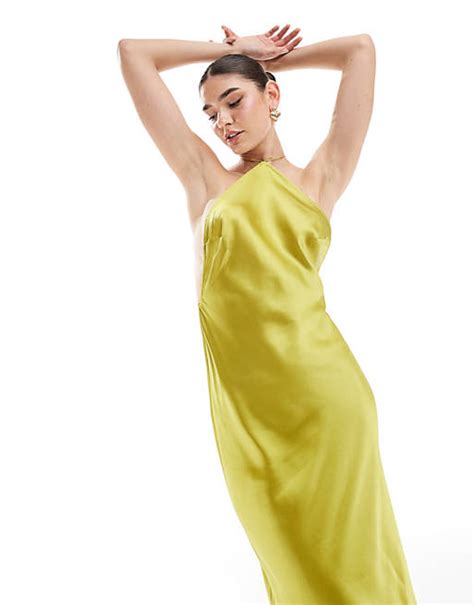 Asos Design Neckholder Maxikleid Aus Satin In Chartreuse Mit