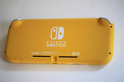 Hands On The Switch Lite Is A Smaller More Comfortable Handheld Ars Technica
