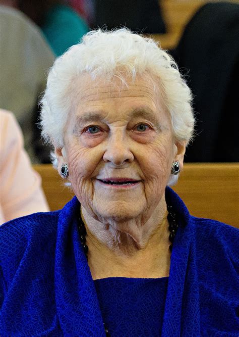 Dorothy Smith Van Heck Funeral Home Ltd