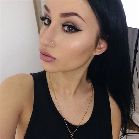 Ig Igxbaddies Photo Beat Face Makeup Hair