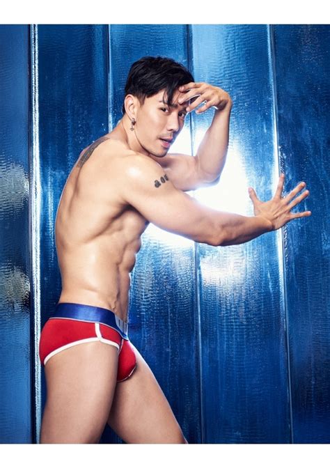 Hype 03 Part 01 Photo 58