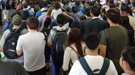 Caos En El Metro De La Cdmx Línea 3 Colapsa Por Fallas De Un Tren