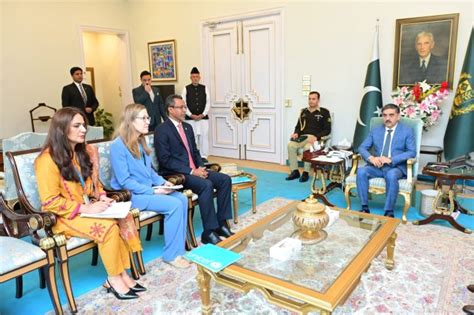 Pm Assures Govts Support To Unicef For Launching Projects Of Public