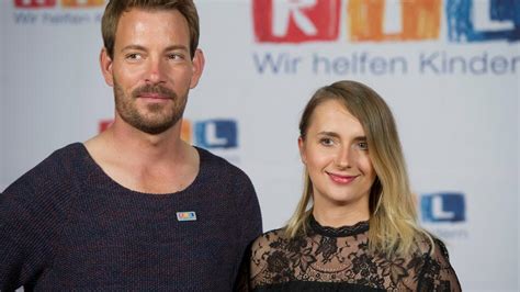 Bauer Sucht Frau Anna Und Gerald Heiser Verlassen Namibia 1and1