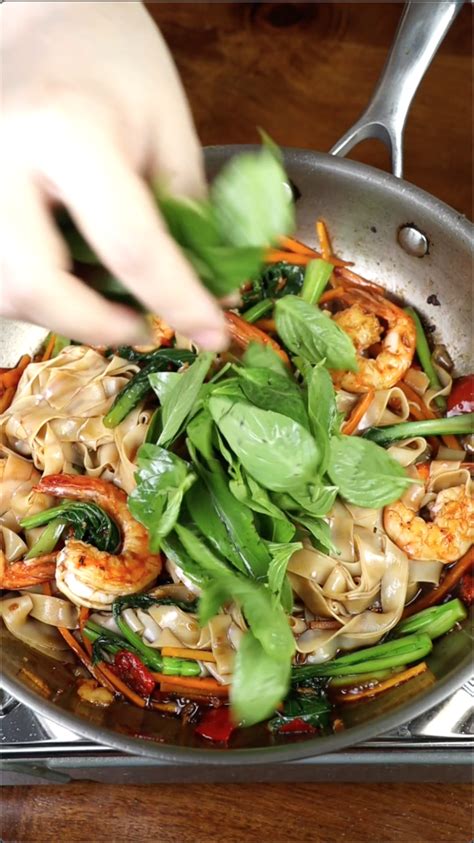 Drunken Thai Shrimp Noodles Another Food Lover