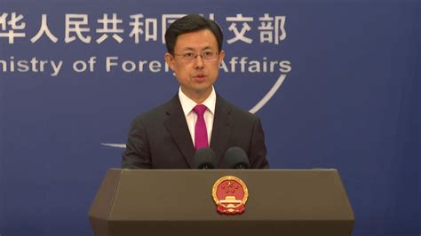 中天小姐姐”何橞瑢：八月底出发 去看9·3阅兵时讯看看新闻网