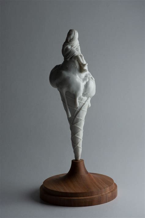 El Absoluto Tiene Piernas Arte Contemporáneo