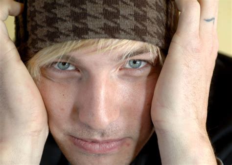 Ryan Hansen Fotka