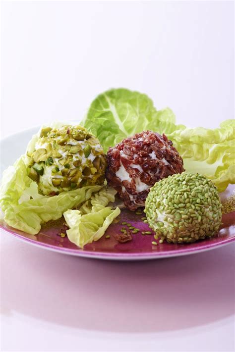 Recette Boulettes De Fromage Frais Cuisine Madame Figaro
