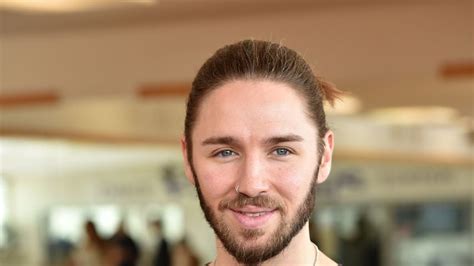 Gil Ofarim Entschuldigt Sich Für Den Antisemitismus Skandal