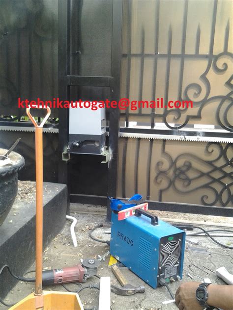 PINTU REMOT OTOMATIS TECHNOLOGY PINTU PAGAR GERBANG OTOMATIS AUTOMATIC