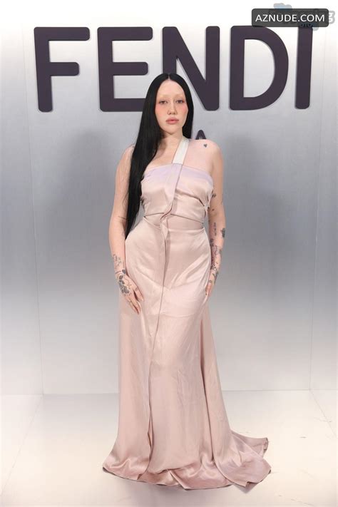 Noah Cyrus Sexy Looks Stunning At The Fendi Fashion Show In Milan Aznude