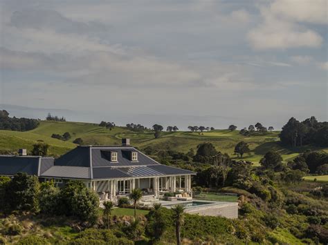 New Zealand Luxury Resort Rosewood Kauri Cliffs