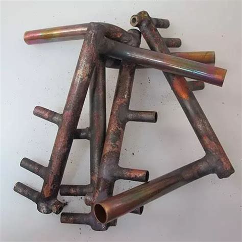 Limpieza efectiva para componentes de plata latón y cobre Kemet International