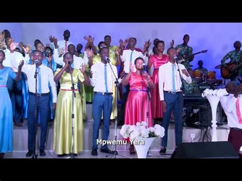 VIENS EN MON SECOURS BY CHORALE URWARUKA NTAHANGWA OFFICIAL VIDEO 2021 YouTube