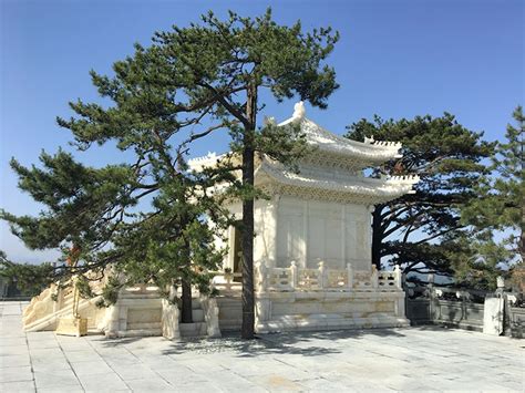 玉殿大山谷图库