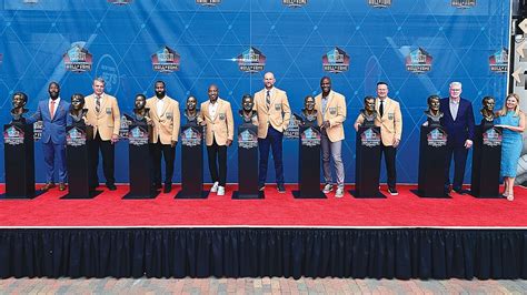 Revis Takes His Island To Pro Football Hall Of Fame Fulton Sun