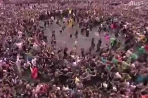 10 Epic Circle Pits [watch]