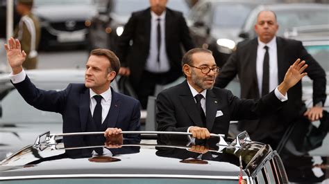 Emmanuel Macron au Maroc parade en décapotable pour le président