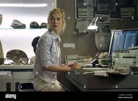 Rosamund Pike Film Doom Usaukczde 2005 Characters Samantha Grimm