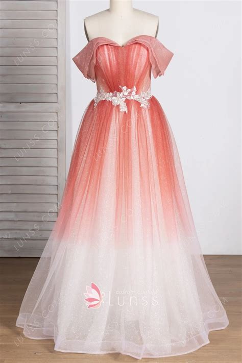 Adding A Touch Of Color With Ombre Fabric Oneyard