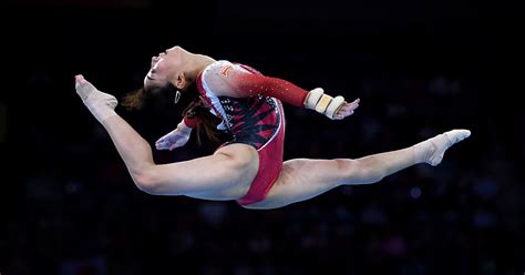 シモーン・バイルスが圧巻の金、寺本は13位、畠田17位【世界体操】女子個人総合