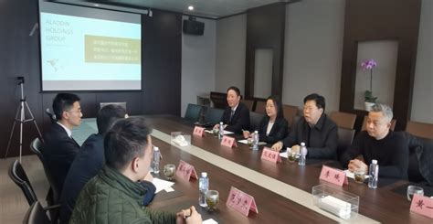重庆欧美同学会走访调研留学人员企业欧美同学会