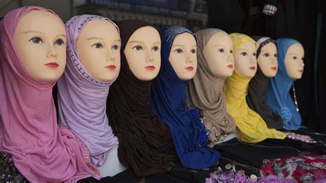 Muslim Headscarves Explained