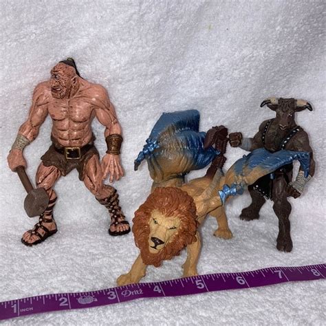 Safari Toys Safari Ltd Mythical Realms Figurine Cyclops Minotaur 20
