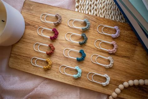 Macrame Bookmark Macrame Paperclip Bookmark Boho Bookmark Etsy In