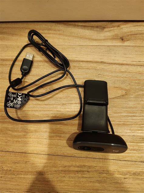 Logitech Laptop Webcam Computers Tech Parts Accessories Webcams On Carousell