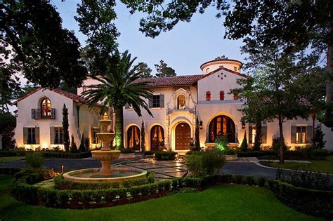 Stunning Mediterranean Mansions From Around The World