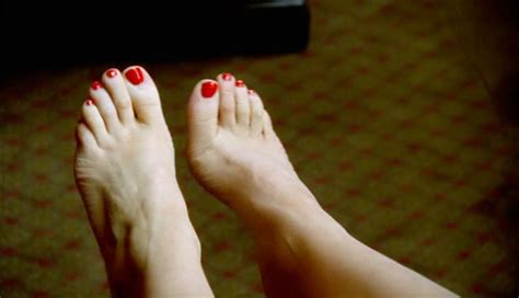 Julia Sawalhas Feet