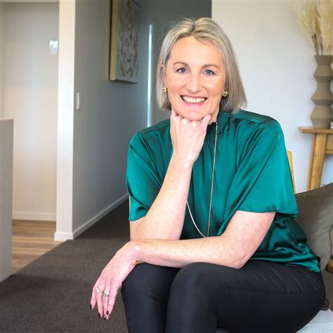 Lisa Lile Lj Hooker Cambridge Cambridge