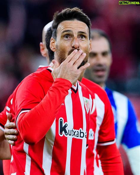 Aritz Aduriz Wiki Biography Age Gallery Spouse And More