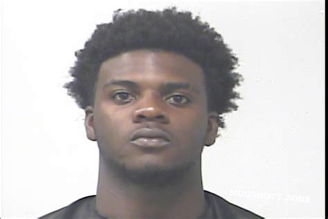 Robinson Devin Lamar 03 26 2024 St Lucie County Mugshots Zone
