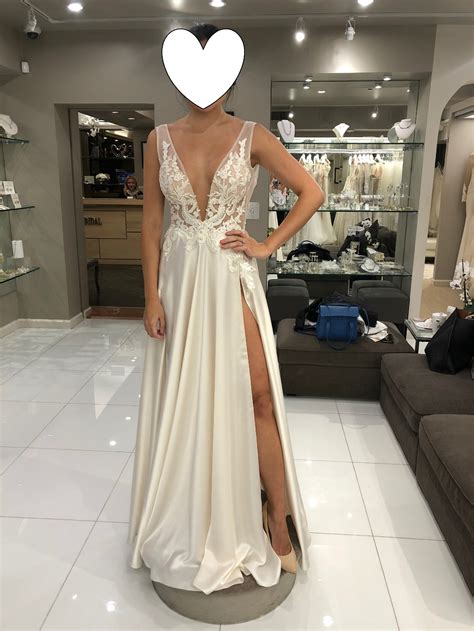 Berta Bridal Brooke New Wedding Dress Save 37 Stillwhite