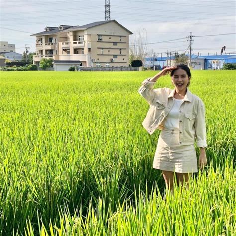 陳怡廷 哈囉~我是怡廷本人，今天第一次發文，但不知道要打什麼好，總之希望今晚有空的人可以看看我的夯新聞呦！甘蝦再甘 Facebook