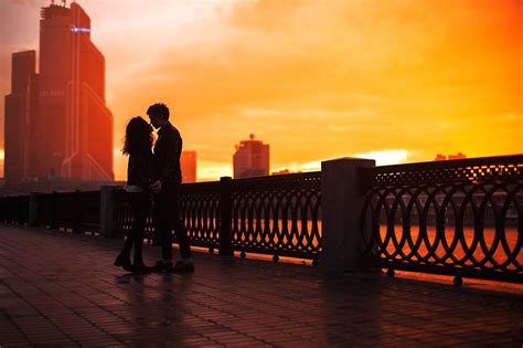 Иллюстрация ко 2 главе книги Кровавый поцелуй Кара Рок