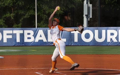 Karlyn Pickens Tennessee Softball Pitcher In Photos