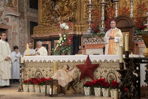 Natal «celebremos Esta Criança Frágil E Carente De Quase Tudo Em Todas As Fragilidades Sociais