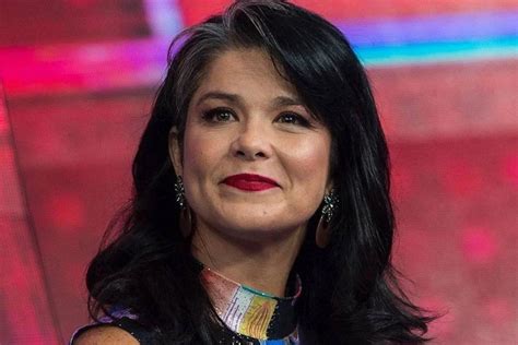 Samara Felippo acusa o ex Leandrinho de fraude em compra de imóvel