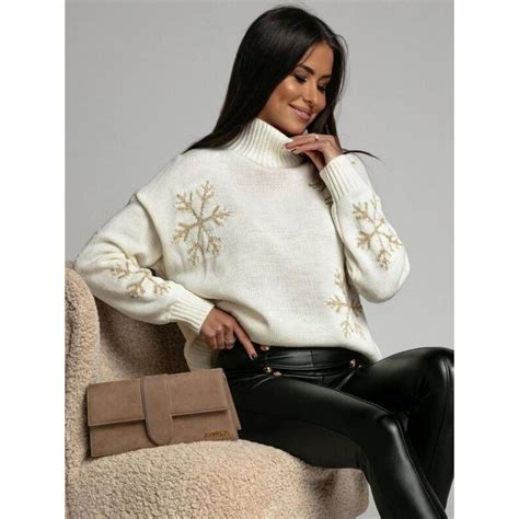 Бяло поло Julia